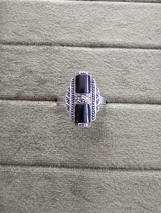 Source Unknown | Jewelry | Vintage Silver Ring Size 9 | Poshmark